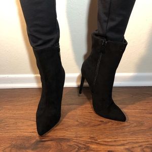 TOP Moda | Shoes | Black Suede Ankle Boots | Poshmark
